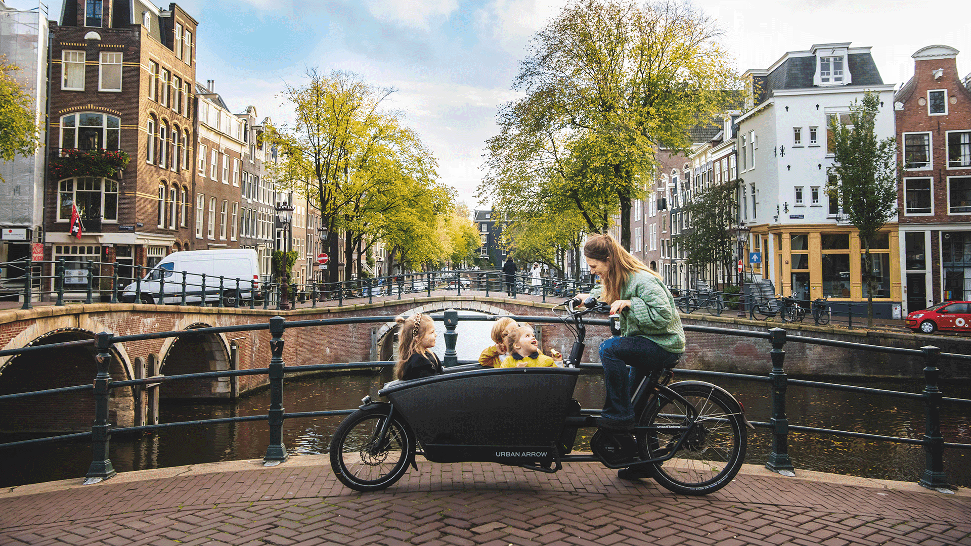 Anne-Claire de Vries | Head of Strategy & Analytics | Ahold Delhaize ...